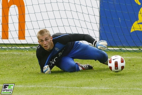 Ajax aast op doelman Cillessen van NEC Ajax aast op doelman Cillessen van NEC